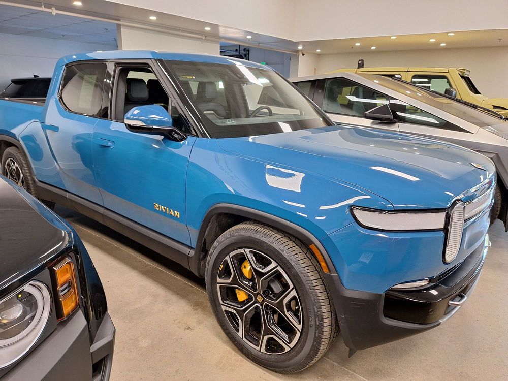 D&C MOTOR COMPANY - Updated December 2025 - 270 Photos & 303 Reviews ...