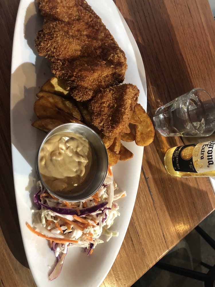 UNIVERSAL RESTAURANT - Updated April 2025 - 80 Photos & 34 Reviews ...