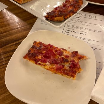 CROOKED RIVER WINE - Updated December 2025 - 33 Photos & 10 Reviews ...