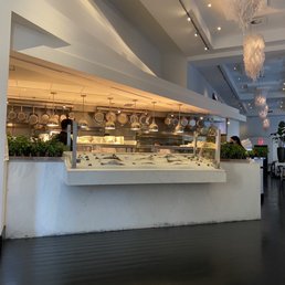 OSTRA - Updated May 2025 - 1384 Photos & 674 Reviews - 1 Charles St S ...