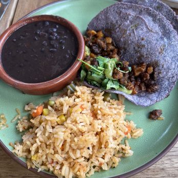 CHICHERIA MEXICAN KITCHEN - Updated July 2024 - 116 Photos & 48 Reviews ...