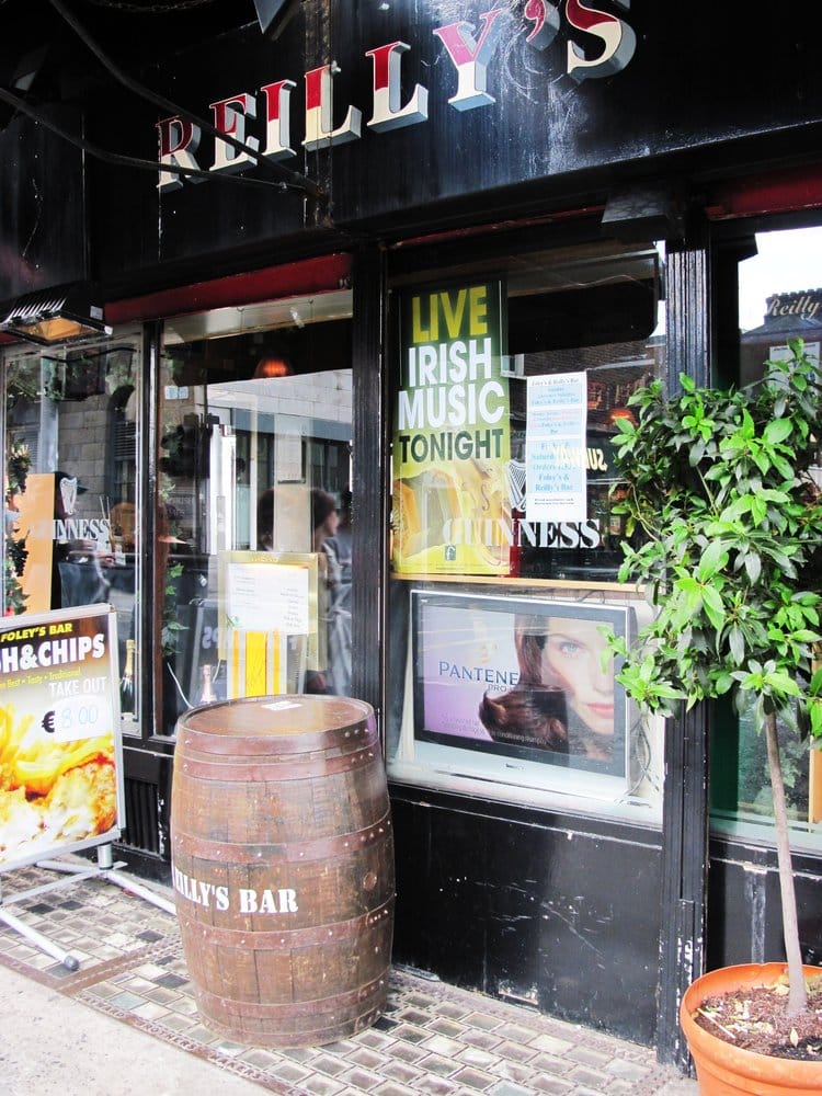 REILLYS - Updated October 2025 - 17 Merrion Street Upper, Dublin ...