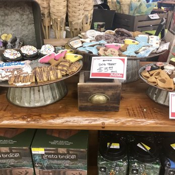 CLEAVER FARM & HOME - Updated December 2025 - 10 Photos - 2103 S Santa ...