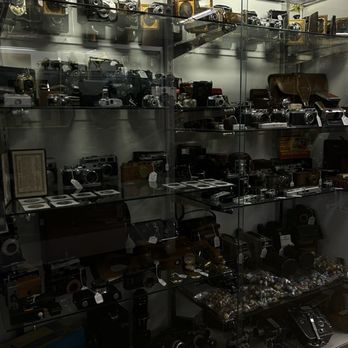 HEART OF OHIO ANTIQUE CENTER - Updated December 2025 - 205 Photos & 75 ...