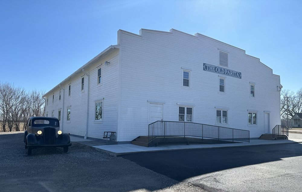 THE OLD PARITA - Updated January 2026 - 6991 NW 20th St, Carona, Kansas ...