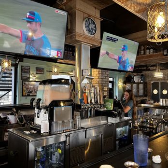 THE BARGE - Updated December 2025 - 227 Photos & 179 Reviews - 528 ...