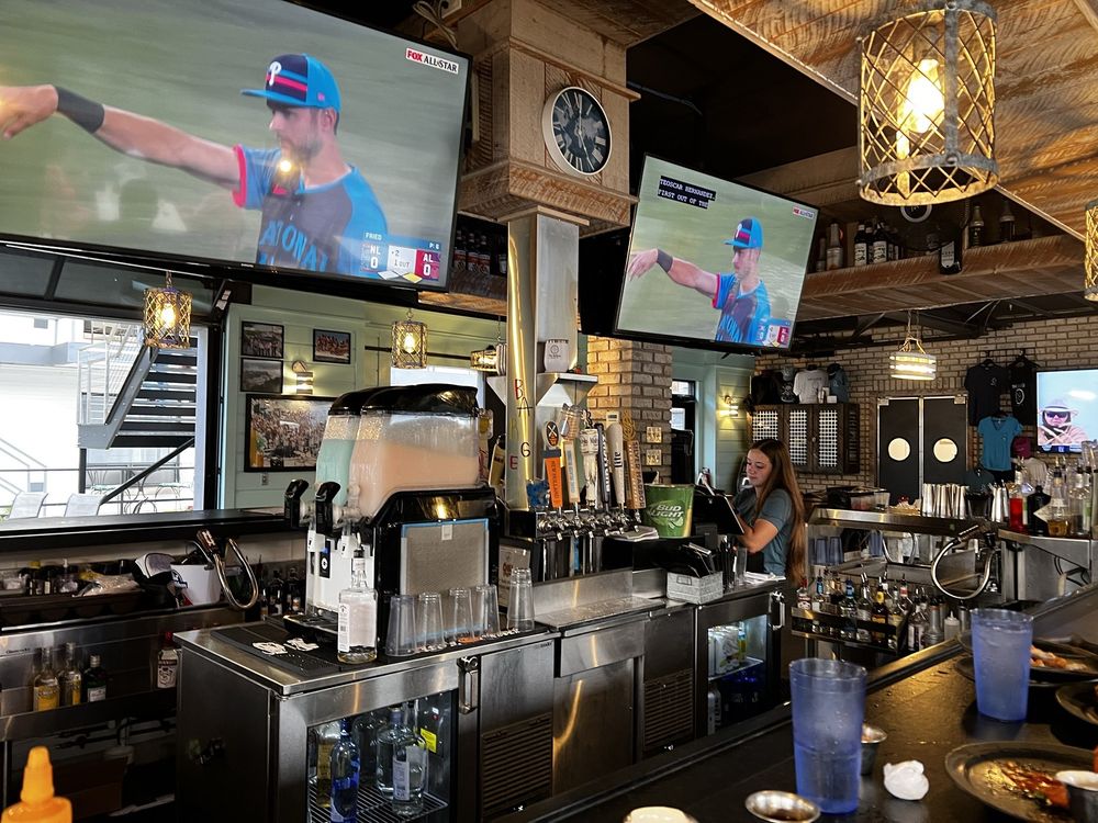 THE BARGE - Updated November 2024 - 173 Photos & 150 Reviews - 528 ...