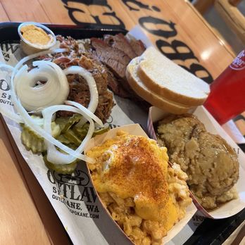 OUTLAW KITCHEN & CATERING - Updated December 2025 - 136 Photos & 103 ...