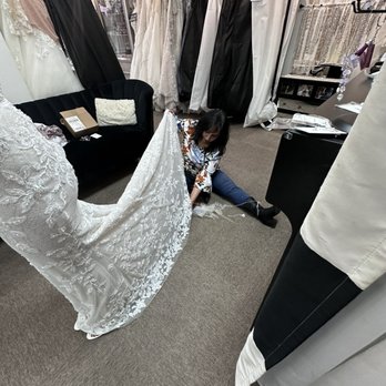DANTELLA BRIDAL & TAILORING - Updated September 2024 - 556 Photos & 372 ...