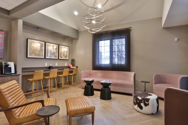 K ROXANNE GRAWE, MD - ROXY PLASTIC SURGERY - Updated October 2025 - 46 ...