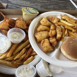 RUDY’S LAKESIDE DRIVE-IN - Updated August 2024 - 164 Photos & 199 ...