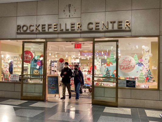 ROCKEFELLER CENTER CONCOURSE PLAZA - Updated January 2026 - 33 Photos ...
