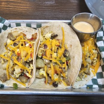 THE RAVEN 96 - Updated April 2025 - 41 Photos & 35 Reviews - 669 N 13th ...