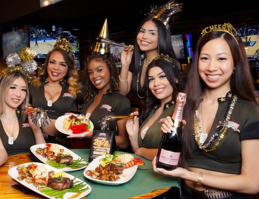 BOMBSHELLS RESTAURANT & BAR - Updated September 2025 - 109 Photos & 170 Reviews - 701 N Watson ...