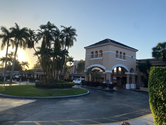 GRAND PALMS GOLF & COUNTRY CLUB - Updated January 2026 - 29 Photos & 27 ...