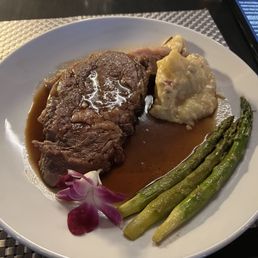 401 PRIME - Updated August 2025 - 152 Photos & 77 Reviews - 401 N ...