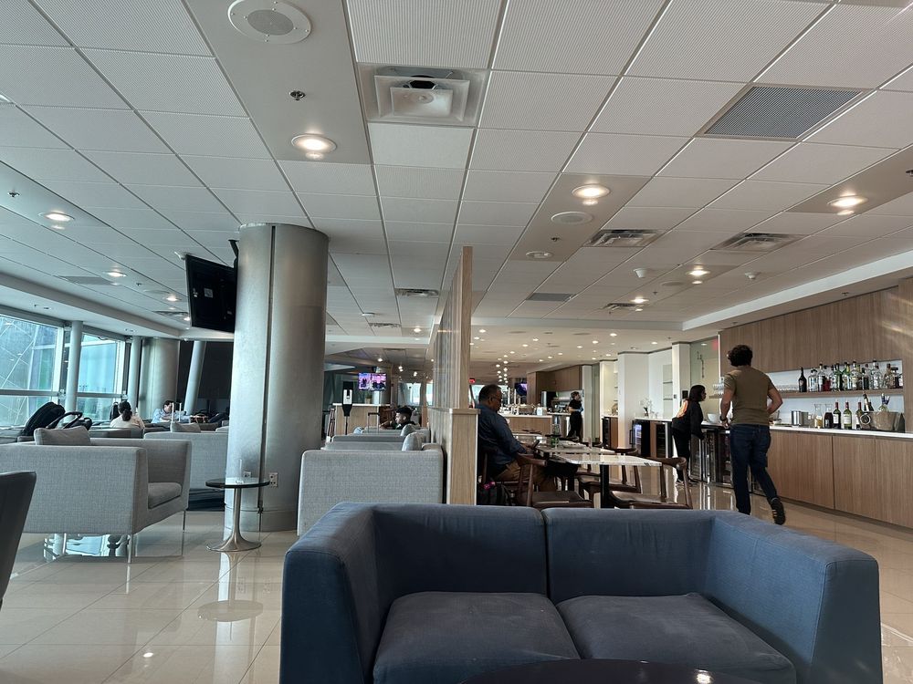 VIP LOUNGE LATAM - Updated June 2025 - 28 Photos & 13 Reviews - 2100 NW ...
