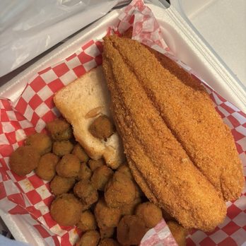 HELEN’S HOT CHICKEN - Updated May 2026 - 108 Photos & 115 Reviews - 416 ...