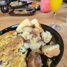 UNITY BAR AND RESTAURANT - Updated July 2025 - 194 Photos & 132 Reviews ...