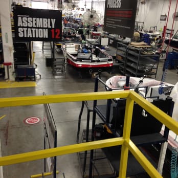 MASTERCRAFT BOAT COMPANY - Updated October 2025 - 100 Cherokee Cove Dr ...