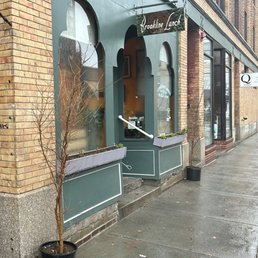 BROOKLINE LUNCH - Updated January 2026 - 700 Photos & 728 Reviews - 9 ...