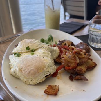 GG’S WATERFRONT - 2975 Photos & 1774 Reviews - 606 N Ocean Dr ...