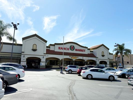 HECHALOU - Updated October 2025 - 232 Photos & 116 Reviews - 345 E Main ...