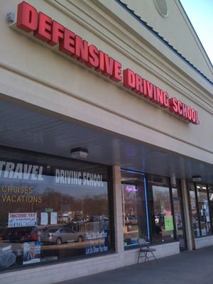 DEFENSIVE DRIVING SCHOOL - 25 Photos & 13 Reviews - 156 Wheeler Rd ...
