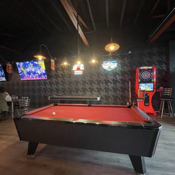 THE BRICKYARD BAR - Updated April 2025 - 157 Photos & 200 Reviews ...