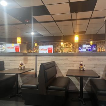 MINOOKA BASEMENT BAR & GRILL - Updated December 2025 - 34 Photos & 34 ...