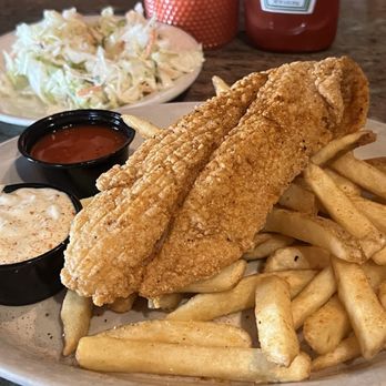 OLDE TOWNE INN - Updated November 2025 - 387 Photos & 664 Reviews ...