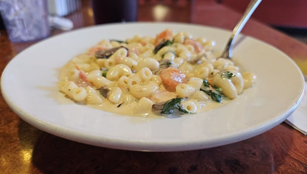 THE BURGER SALOON - 480 Photos & 622 Reviews - 601 Main St, Woodland ...