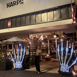 THE FAT RABBIT PUB - Updated October 2025 - 502 Photos & 452 Reviews ...