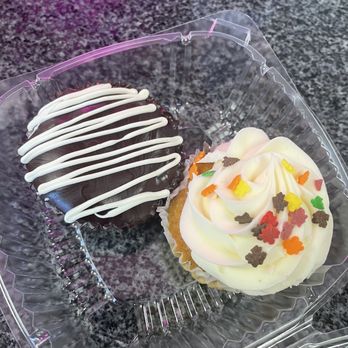 SOMETHING SWEET BAKERY - Updated July 2025 - 247 Photos & 127 Reviews ...