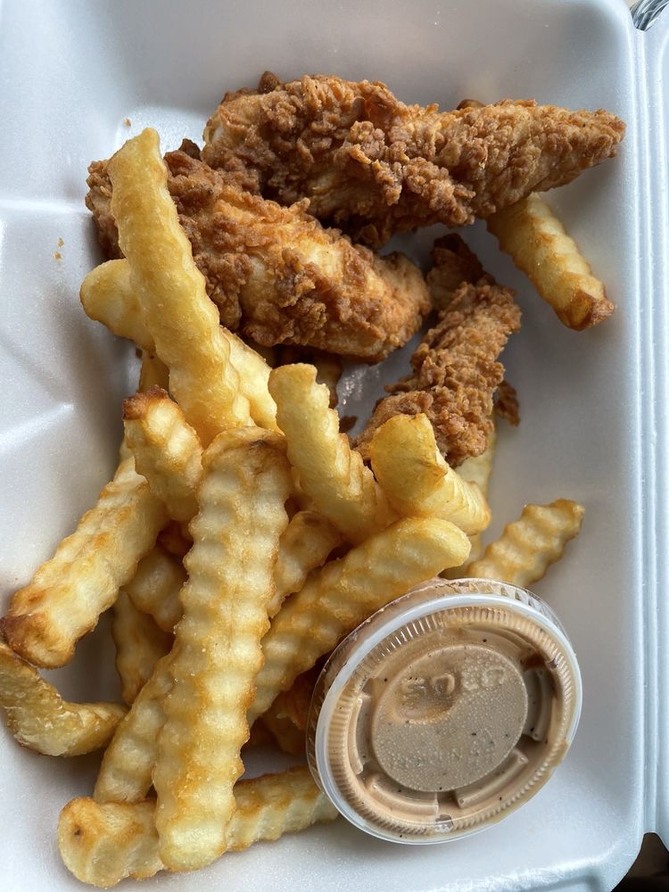 GUTHRIE’S CHICKEN - OLIVE BRANCH - Updated August 2025 - 16 Photos ...