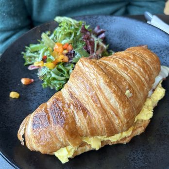 GODFREY’S BAKERY AND CAFE - Updated August 2025 - 653 Photos & 238 ...