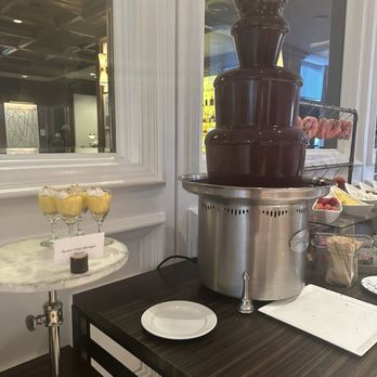 RED SALT ROOM BY DAVID BURKE - Updated December 2024 - 490 Photos & 168 ...