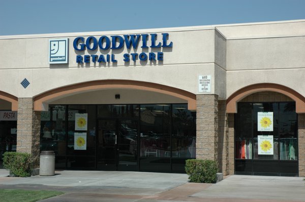 GOODWILL SOUTHERN CALIFORNIA RETAIL STORE & DONATION CENTER - Updated ...
