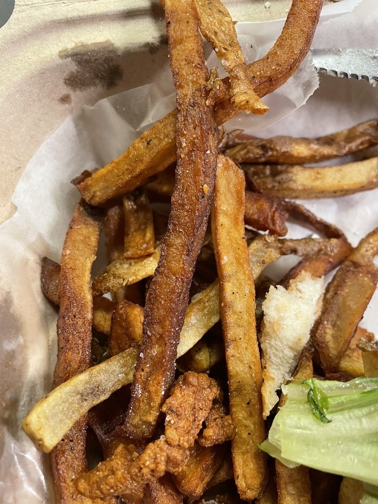 ROZZI’S LAKESHORE TAVERN - Updated December 2024 - 23 Photos & 79 ...