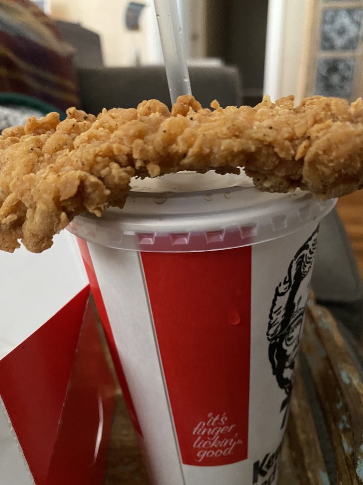 KFC - Updated October 2025 - 16 Reviews - 12827 Pearl Rd, Strongsville ...