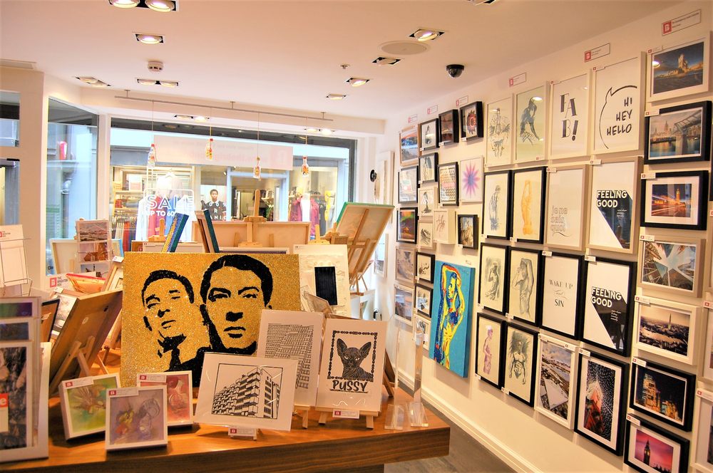 THE BRIGHTON BOX - 21 Duke Lane, Brighton, United Kingdom - Art ...