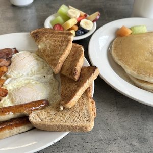 Rhody Hen Cafe EP - Trusted Since 2022 - Updated July 2025 - 63 Photos ...