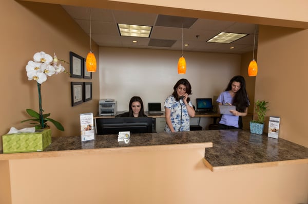 HELEN ROSTAMLOO, MD - Updated November 2025 - 13 Photos & 50 Reviews ...