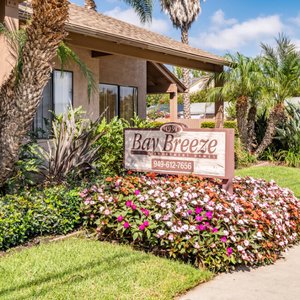 BAKER BLOCK - Updated September 2025 - 154 Photos - 125 Baker St E ...