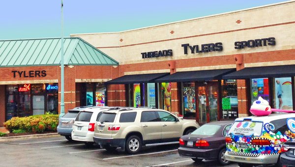 TYLER’S - Updated October 2025 - 23 Photos & 37 Reviews - 701 S Capital ...
