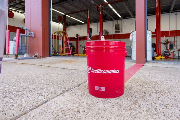 TIRE DISCOUNTERS - Updated June 2026 - 37 Photos & 11 Reviews - 4909 ...