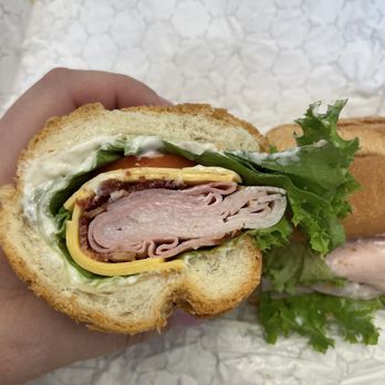 2 SISTERS DELI - Updated October 2025 - 52 Photos & 114 Reviews - 400 C ...