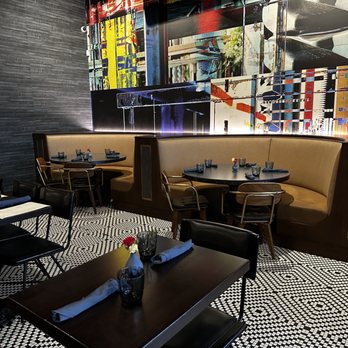 OLIN BAR & KITCHEN - 430 Photos & 214 Reviews - 25 E Grand River Ave ...