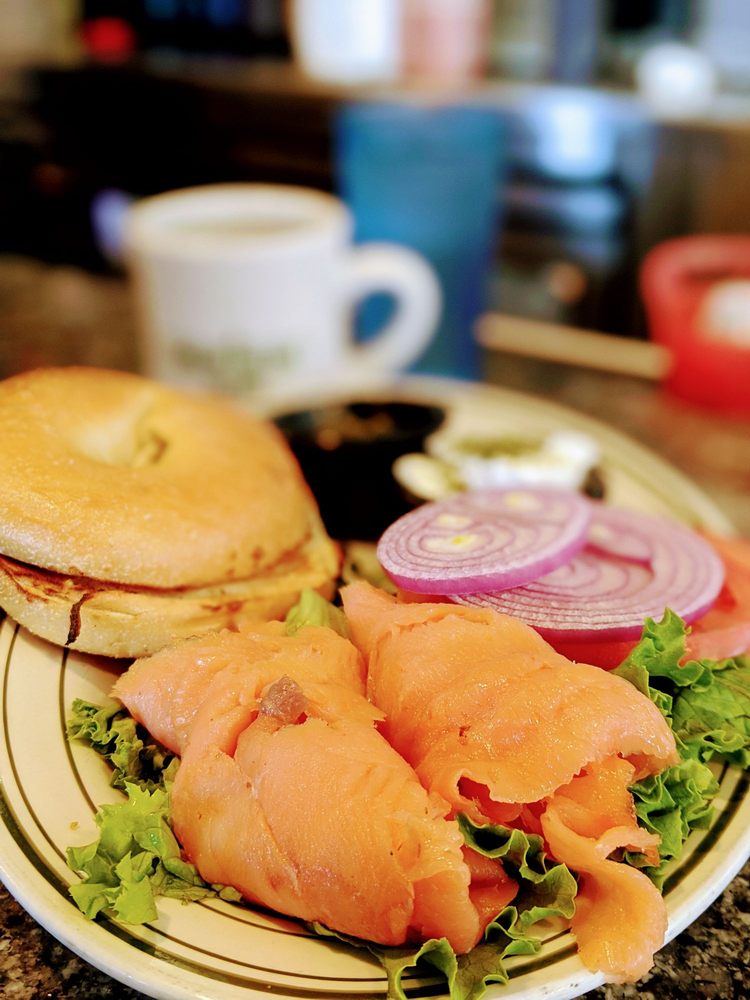 HIGHLAND PARK DINER - 337 Photos & 268 Reviews - 960 S Clinton Ave ...