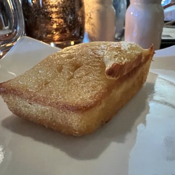 THE CUE RESTAURANT - Updated May 2025 - 282 Photos & 287 Reviews - 2 ...